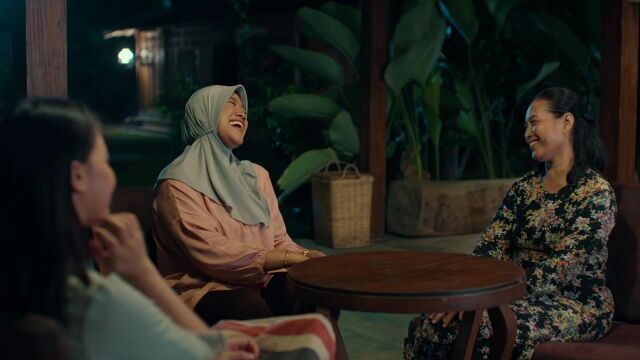 Trailer EP4: Bu Tejo and Pak Tejo's serious fight, what's the reason? | Tilik The Series - Watch ...