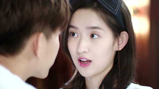 Yin Sichen hugs Gu Xixi from behind. Gu Xixi is his cat - Watch HD Video Online - WeTV