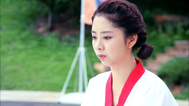 EP30: The Whirlwind Girl - Watch HD Video Online - iflix