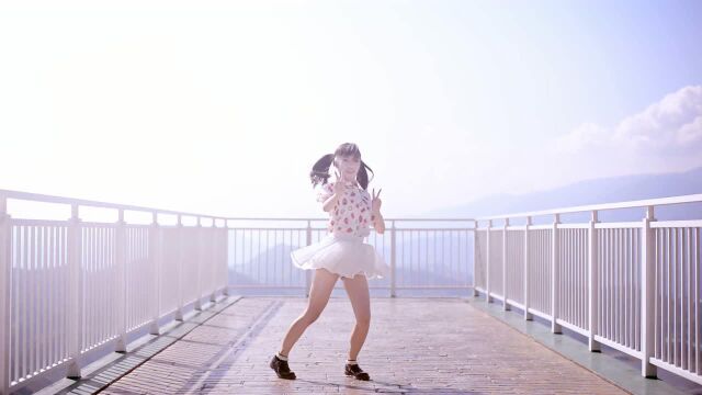 DEEP BLUE TOWN to play - I am in the spring of the South - Watch HD ...