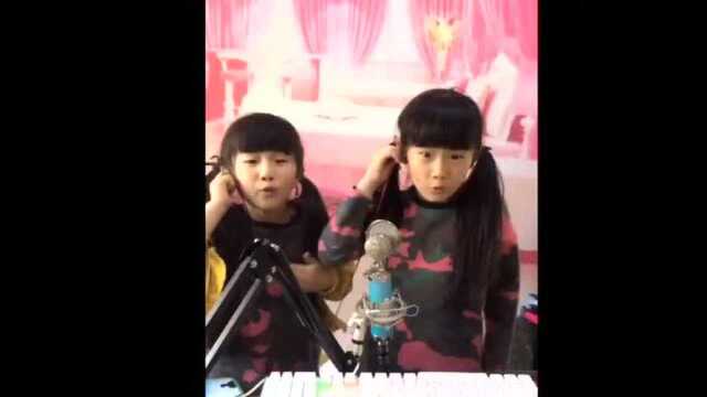 Twin sisters like to sing a little singer - Watch HD Video Online - WeTV