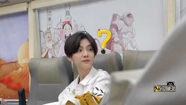 EP5: HaHaHaHaHa Happily Play Chinese Poker Game "Peasants vs Landlord ...