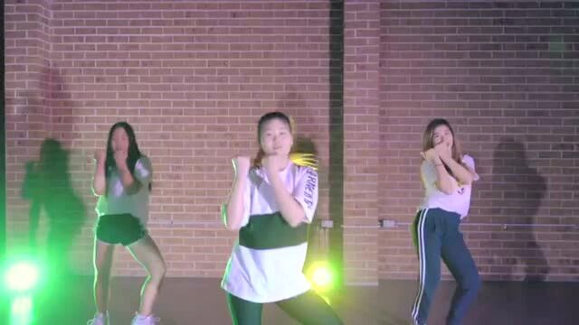Red Velvet's new single "Power Up" dances - Watch HD Video Online - WeTV