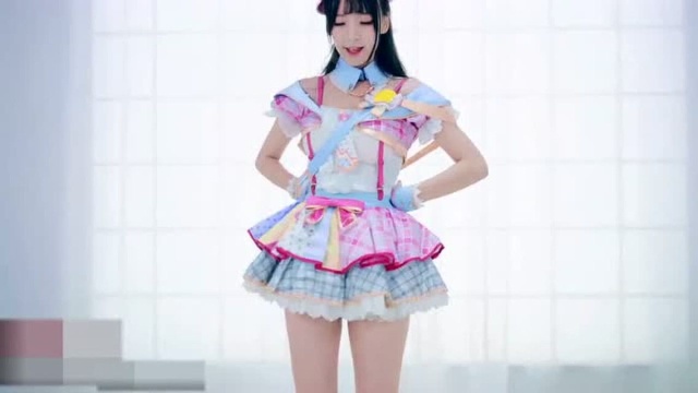 The beauty jumped out of the true meaning of the house dance! This ...