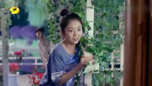 "Cyclone Girl" ganó la sala, pero fue trágicamente expuesto como una ...