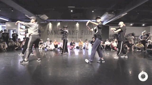 Ninja Street Dance Company สมาชิก Mike Song ของ Kinjaz ออกแบบท่าผ่อน ...