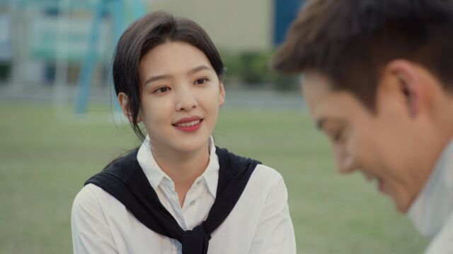 EP10: A Date With The Future - Watch HD Video Online - iflix