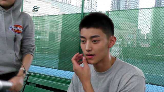 Behind the scenes: Xiao Qi becomes interviewer | My Girlfriend is an ...