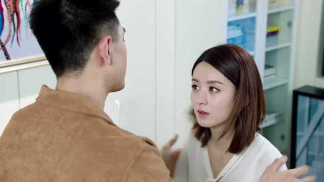 President Li picked up Lin Qian as soon as he took it. Her boyfriend ...