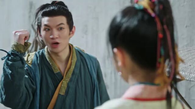 EP2: Hilarious Family - Watch HD Video Online - iflix