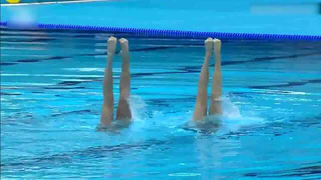Russian athletes double synchronized swimming, so beautiful - Watch HD ...