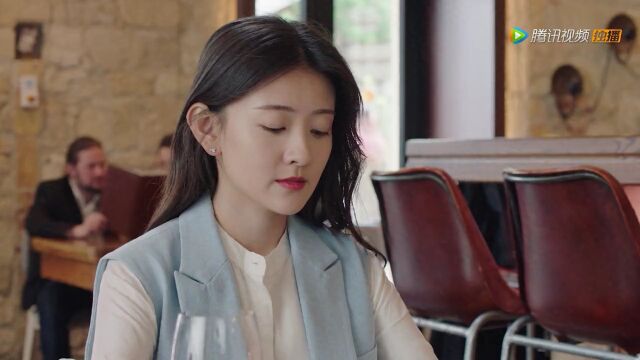 The scheming girl went to the president's house for dinner and was ...