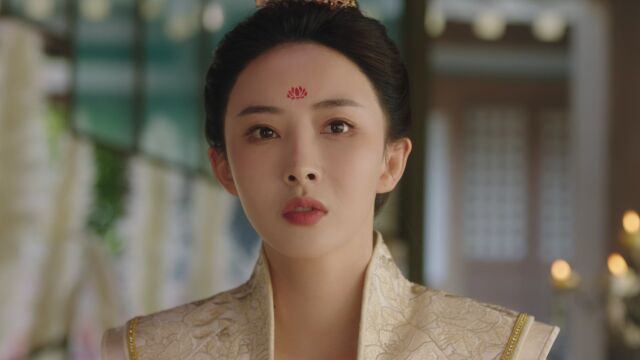 EP5: Yes, Her Majesty - Watch HD Video Online - iflix