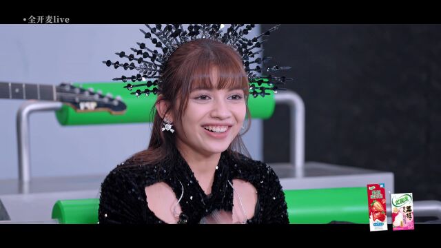 [Pure Performance] A Story about the Moon and Roses by Wang OK - Watch ...