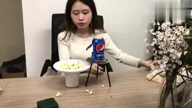 Office Ono: Ono uses a water dispenser, homemade artifacts, and watching the show is absolutely ...