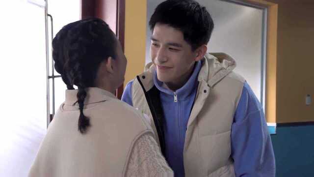 BTS: Different Ways of Shao Beisheng Kissing Shen Zhengyi | To Fly with You - Watch HD Video ...