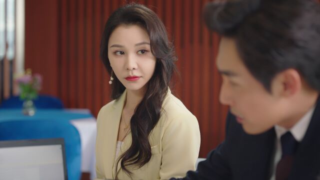 《閃耀的她》預告片_08 - 高清視頻在線觀看 - iflix