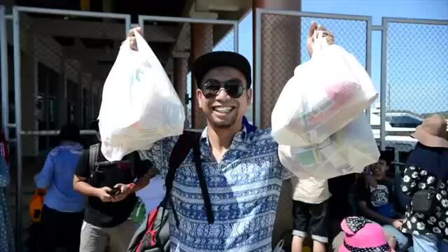 LIPE EP.2 จะพาเธอไปดำน้ำดูปลาการ์ตูน - 高清视频在线观看 - iflix