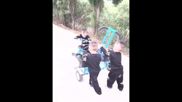 The triplet brothers drive, this is the legendary road killer - Watch ...